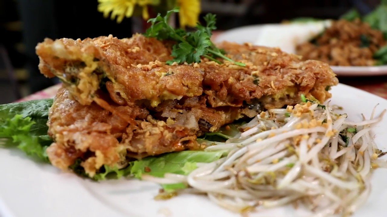 Secret Thai Menu @ Fireside Restaurant & Lounge - YouTube