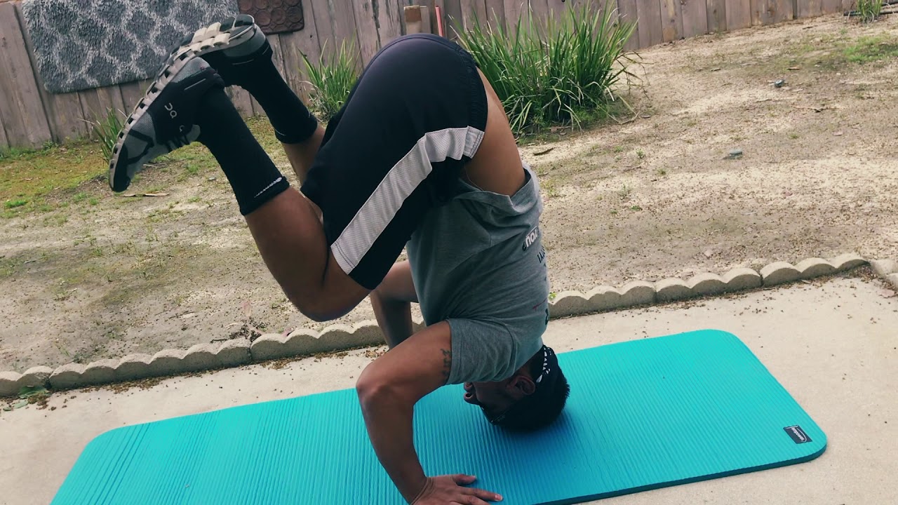 HeadStand Challenge! - YouTube