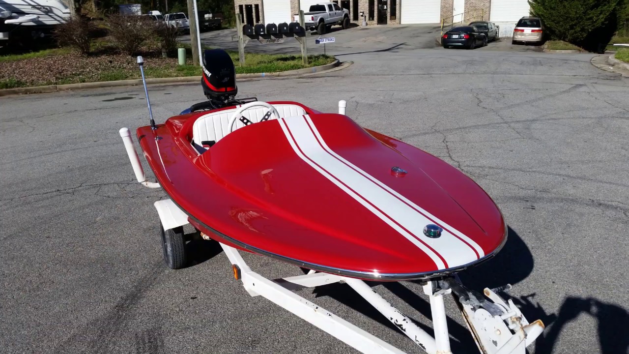 Alan Jackson's 1983 G.W. Invader - YouTube