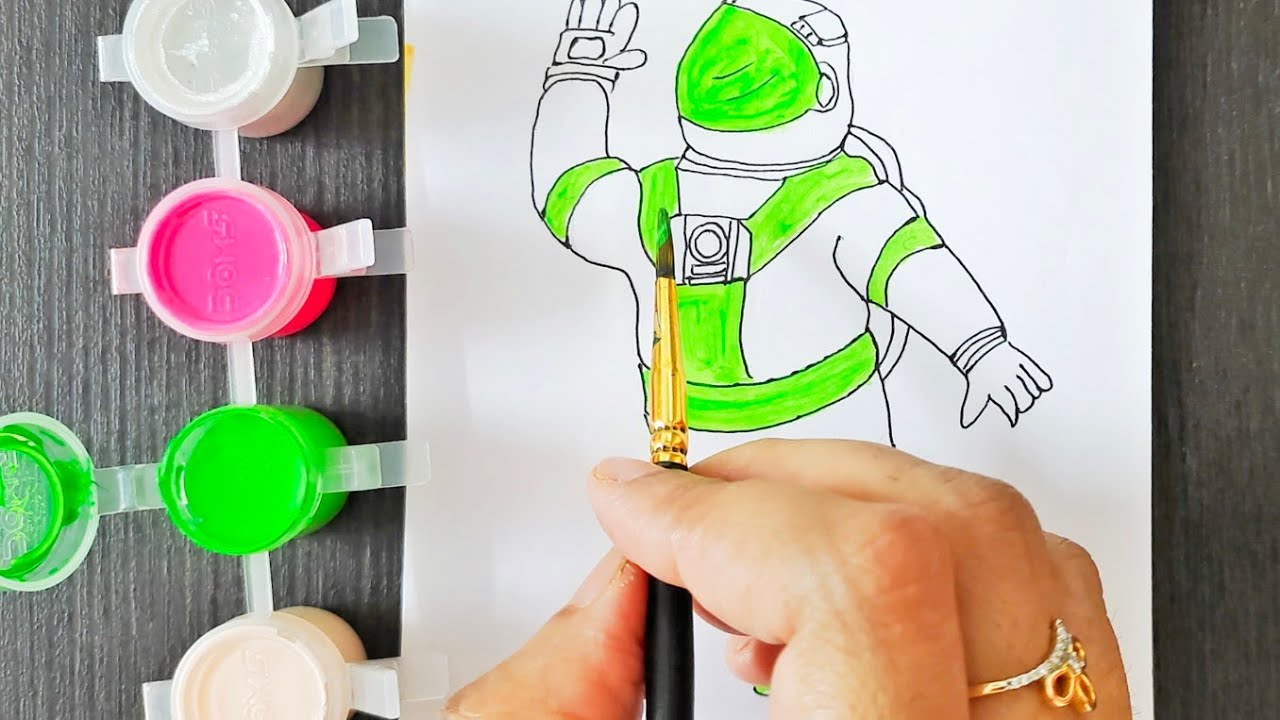 How to draw an Astronaut/ Easy Astronaut drawing step by step tutorial ...