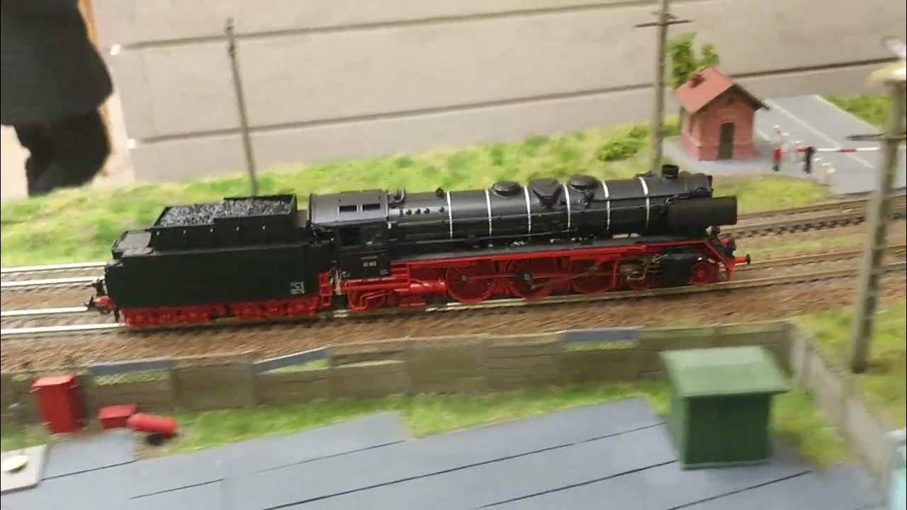 DB BR 01 182 I - YouTube