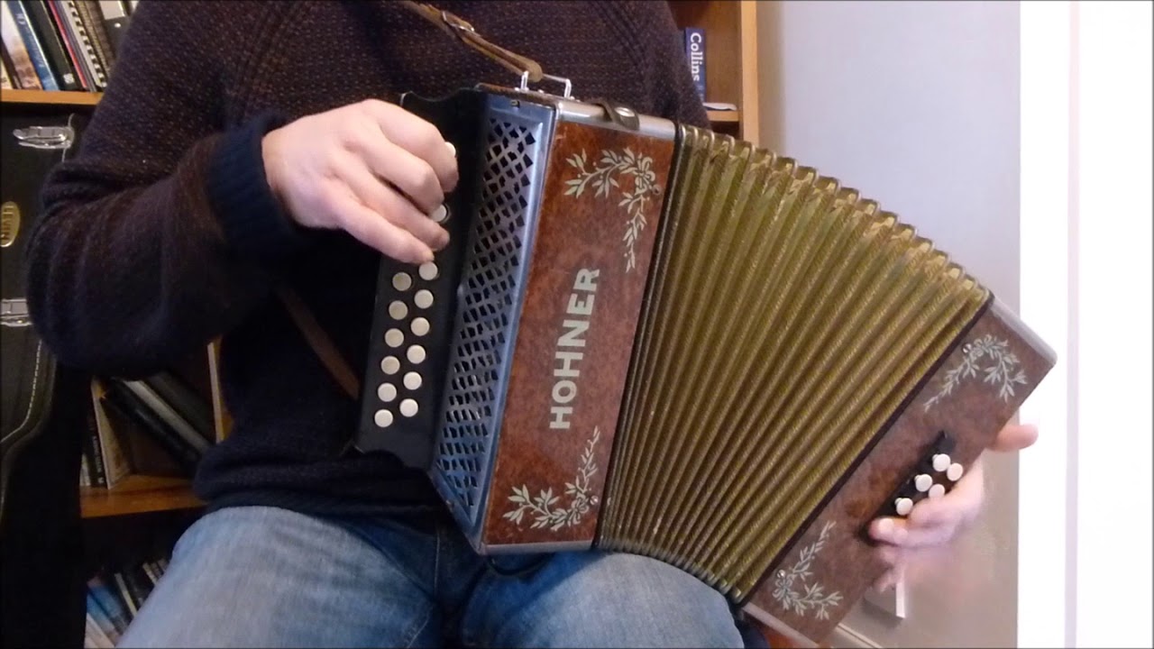 Mount Hills - A Playford tune played on melodeon - YouTube