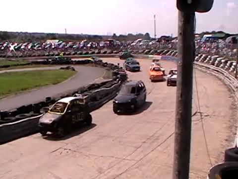Banger racing day out, At Angmering Raceway - Oval Raceway at Angmering ...