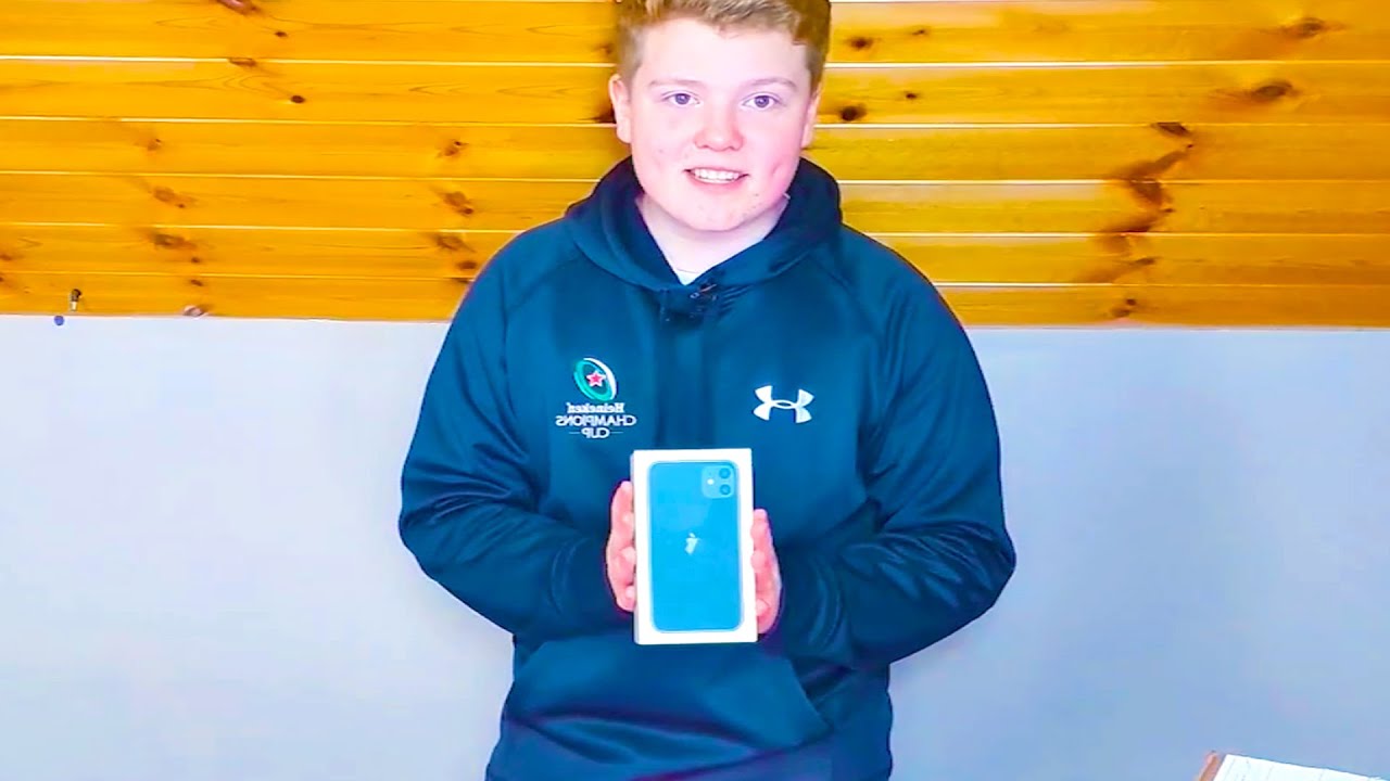 Funniest Unboxing Fail - Fake IPhone 11 in Box - YouTube