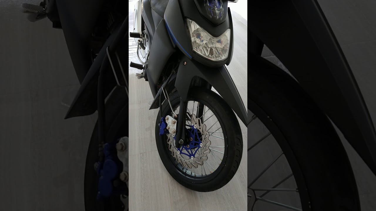 Kawasaki Magic ll/ZX130 Reformada - YouTube