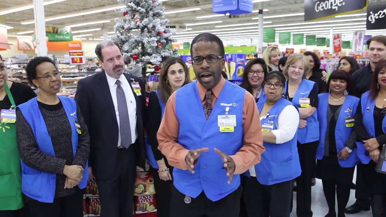 Singing Walmart greeter - YouTube
