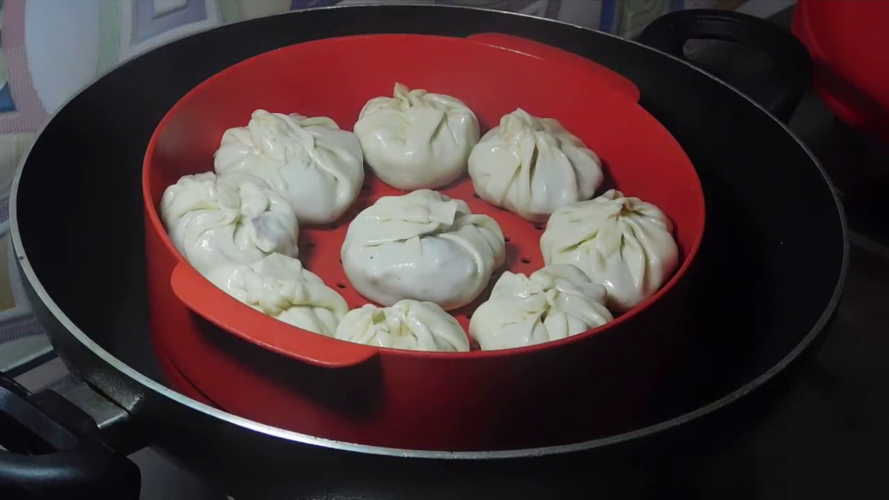 CHICKEN MOMO /INDIAN CHICKEN MOMO RECIPE - YouTube