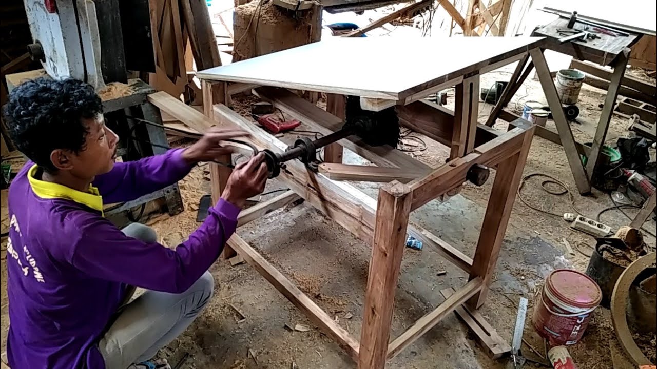 membuat meja gergaji kayu - YouTube