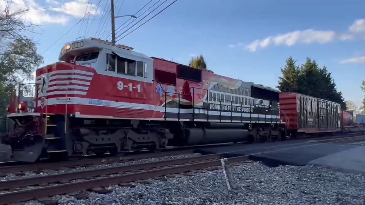 NS 911 leading NS Safety Train - YouTube
