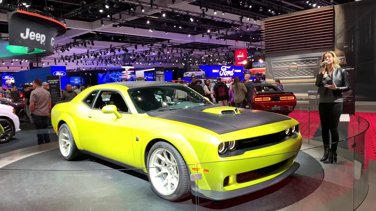 Dodge stand at La auto show - YouTube