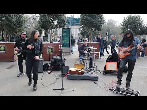 Introducing Kontoya with Queen... \