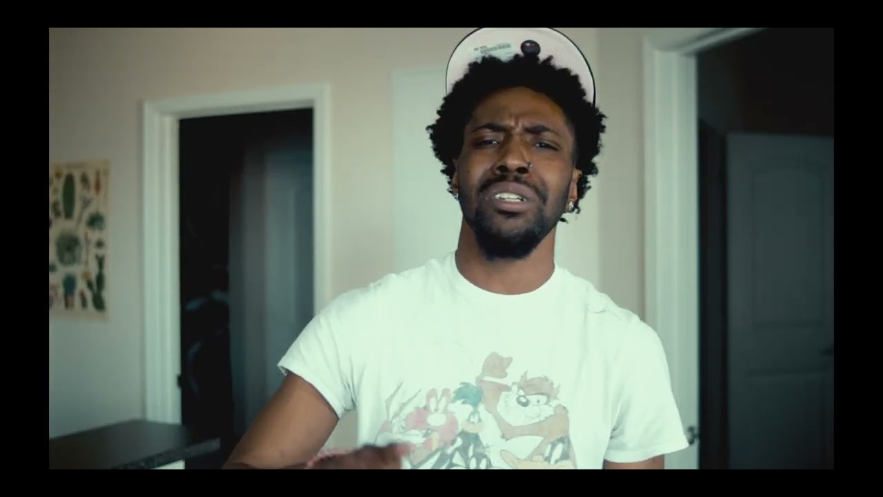 DAFFY DVCK - UGKLY DVCKLYN 4 (OFFICIAL MUSIC VIDEO) - YouTube