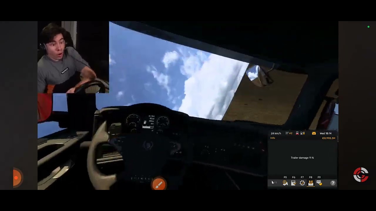 clonny games zegt ik heb een rijbewijs 🤣🤣 - YouTube