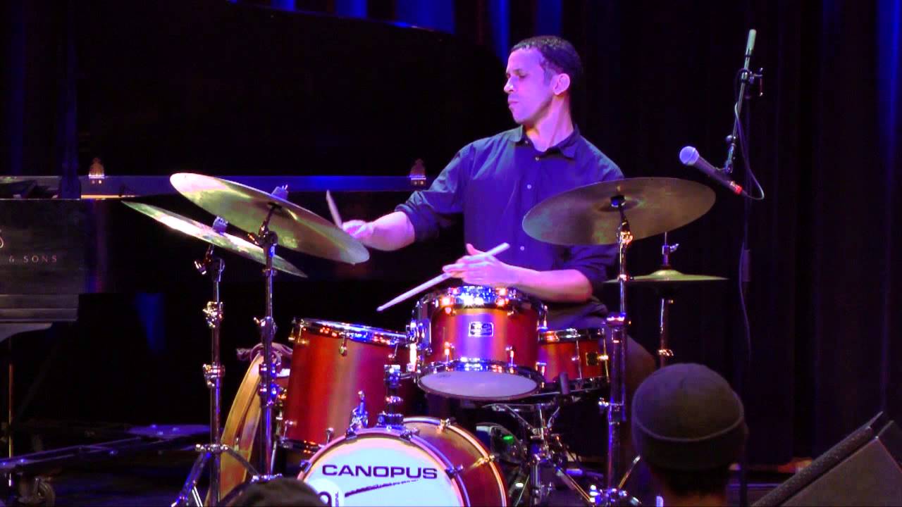 Adam Cruz, Odd Meter Drum Clinic at Berklee - YouTube