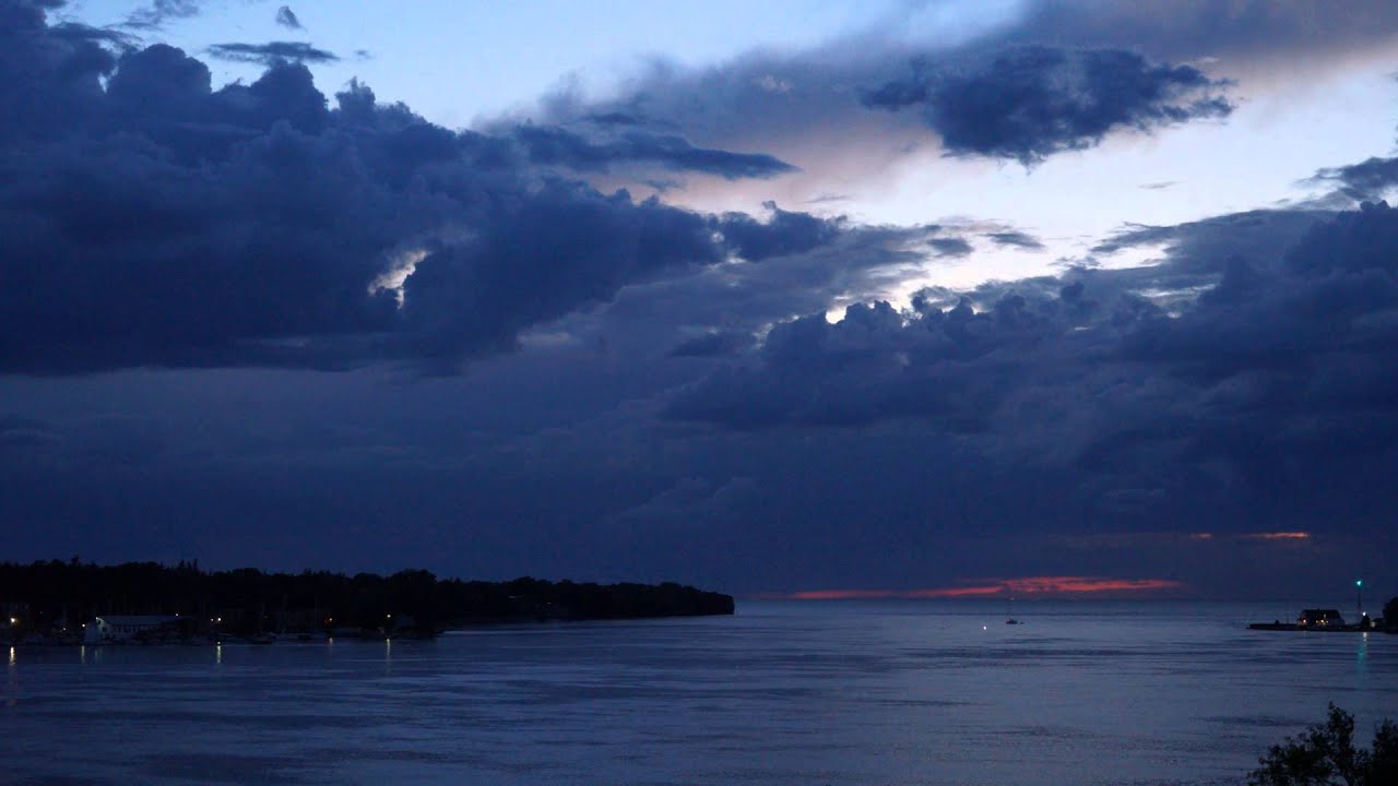 Lake Ontario Sunset 7-31-2015 - YouTube