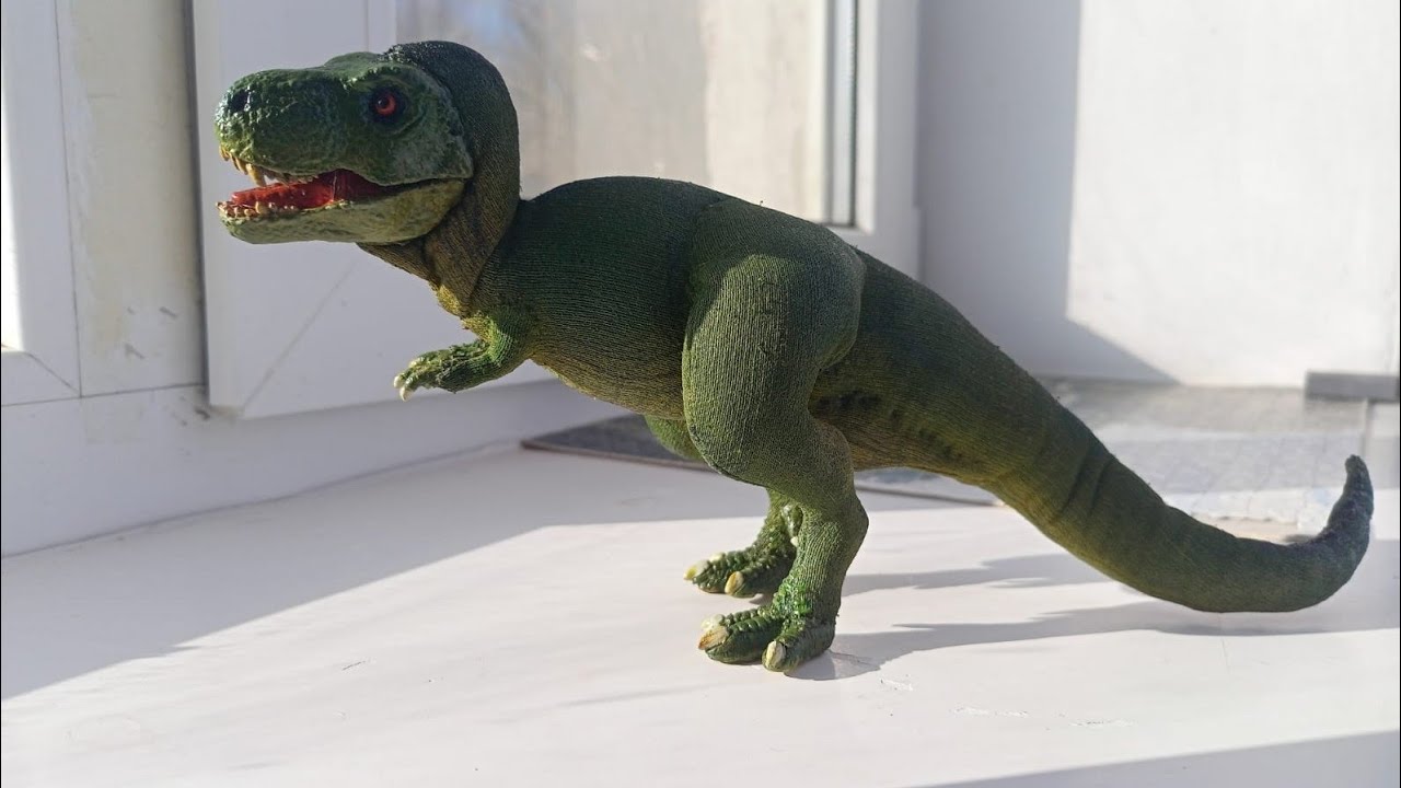 Meet sharptooth! - YouTube