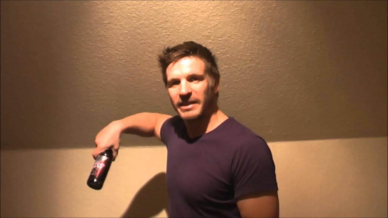 How to tell if someone is going to hit you with a beer bottle -- Self ...