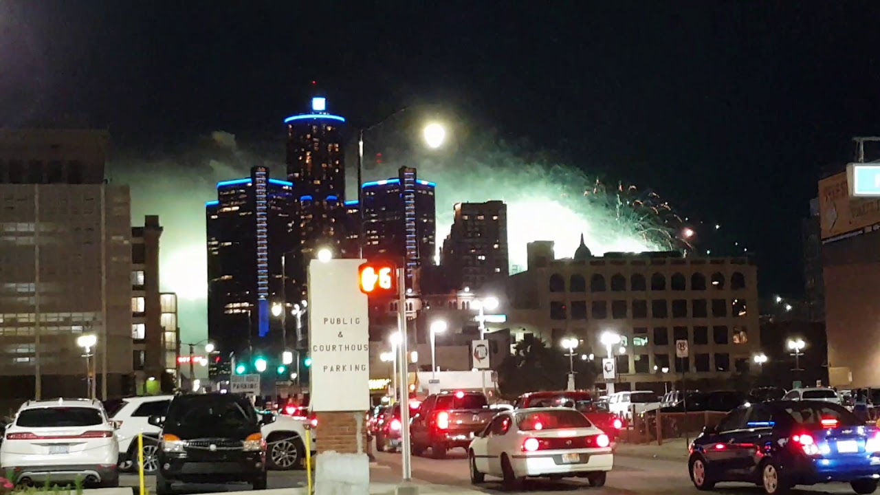 Detroit’s 2019 Ford Fireworks - View nearby Ford Field - YouTube