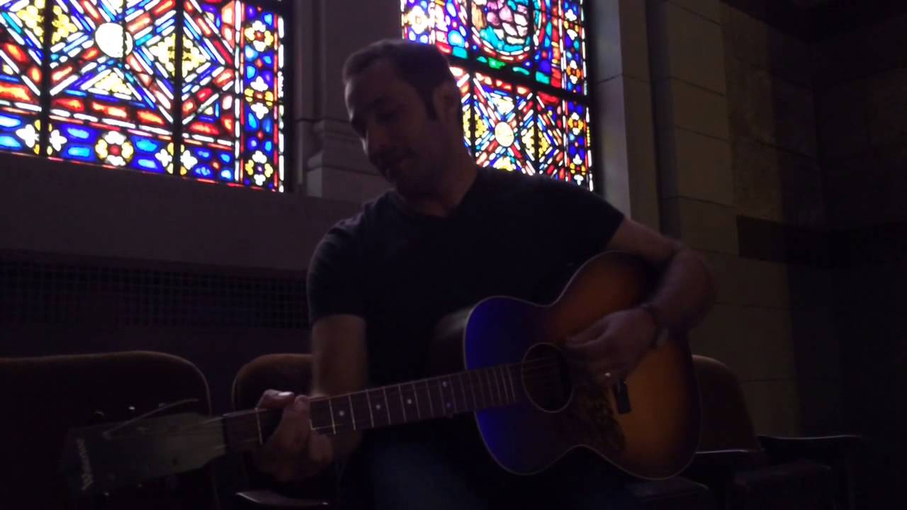 Joshua Davis exclusive acoustic performance at Fountain Street Church ...