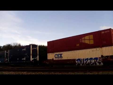 CSX Q010 @ WELLSBORO, IN 9 12 15 CSX 5261 CSX 3224 CSX 487 - YouTube