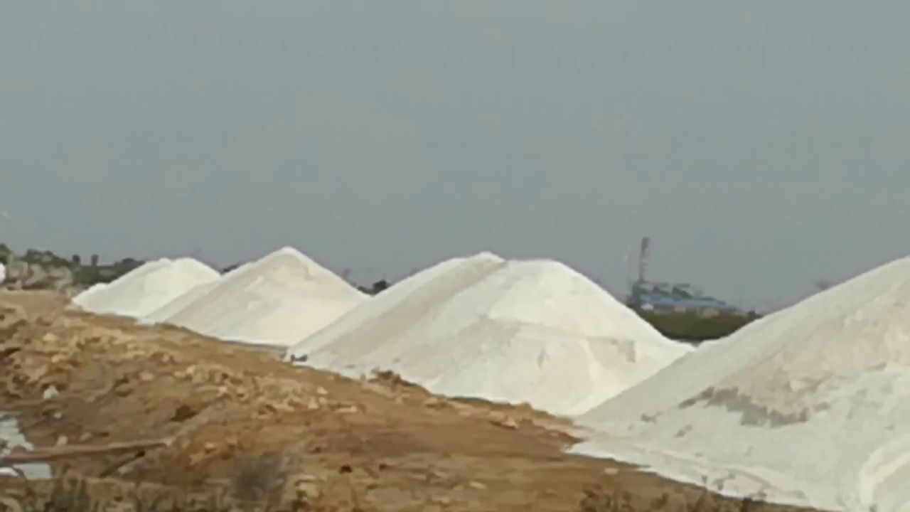 Salt pans of Thoothukudi - YouTube