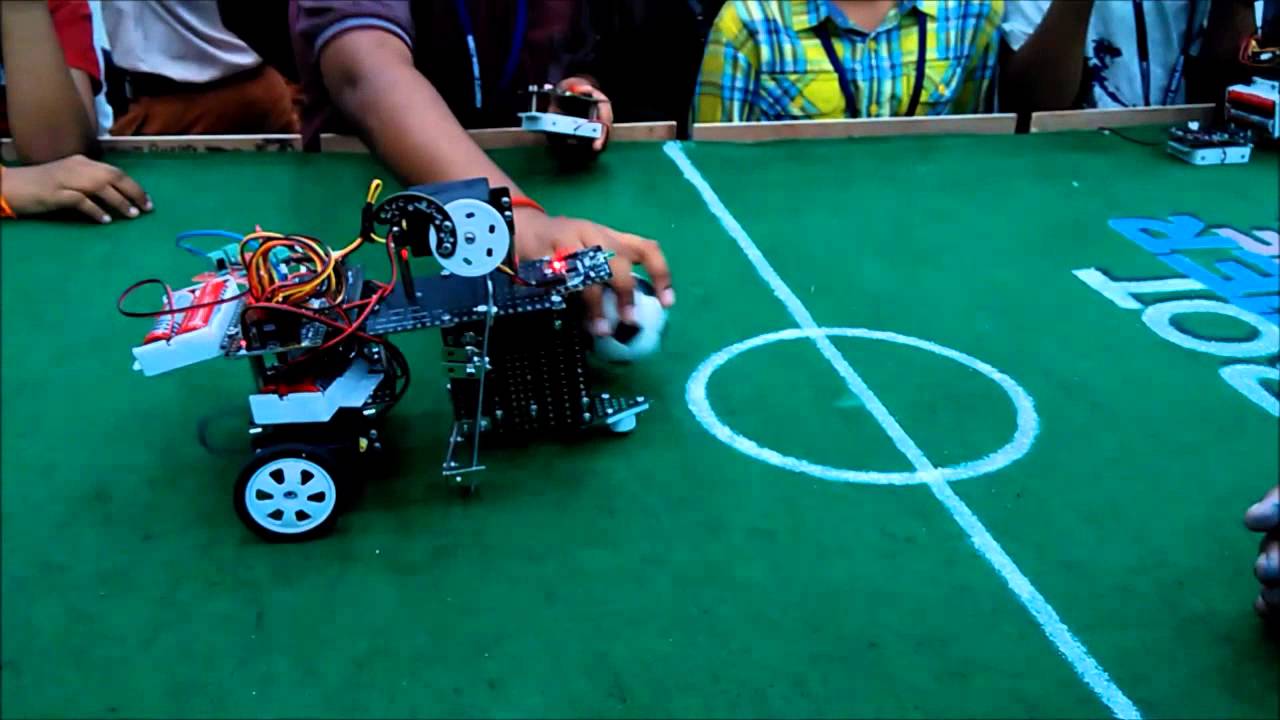 Soccer Bot Striking - performance by a student from Robo Station - YouTube