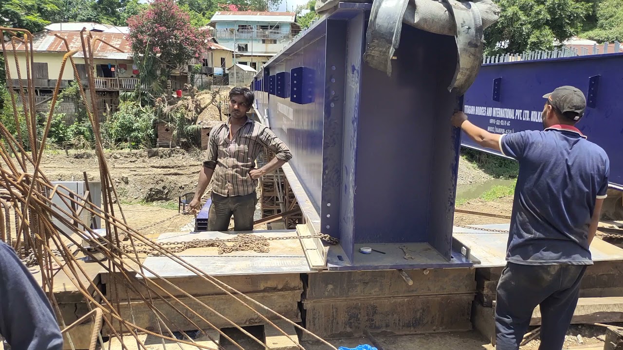 Side Shifting of Box Girders over Abutments. - YouTube