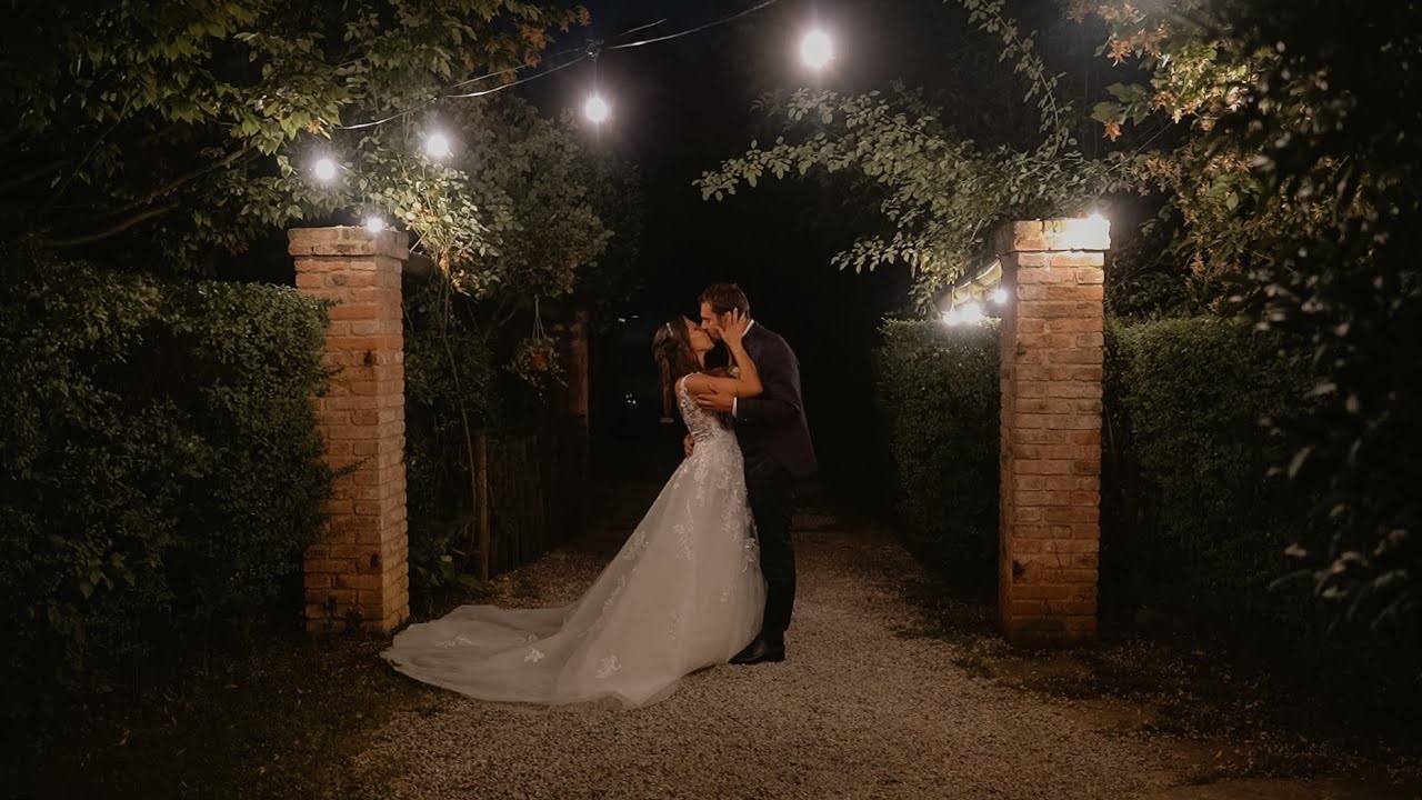 Erika e Riccardo | Wedding Trailer | Rustico di Ramon - YouTube