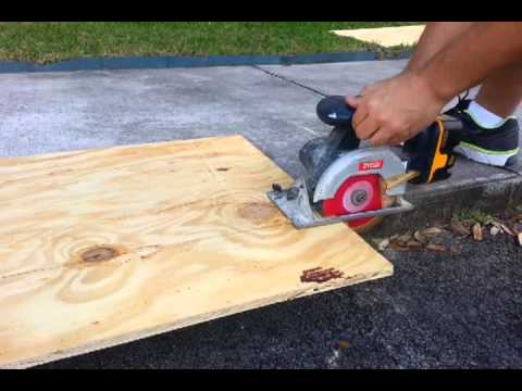 Ryobi Circular hand saw demo (with 2200mAh battery rebuild) - YouTube