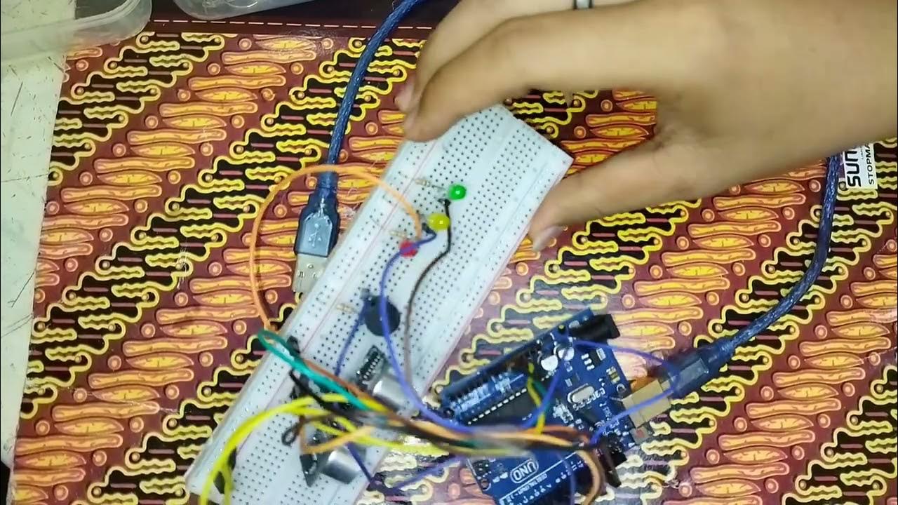 Menghidupkan Lampu LED Otomatis Berbasis Arduino Uno Menggunakan Sensor ...