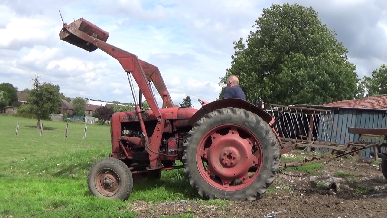 Nuffield 460 BMC Diesel - YouTube