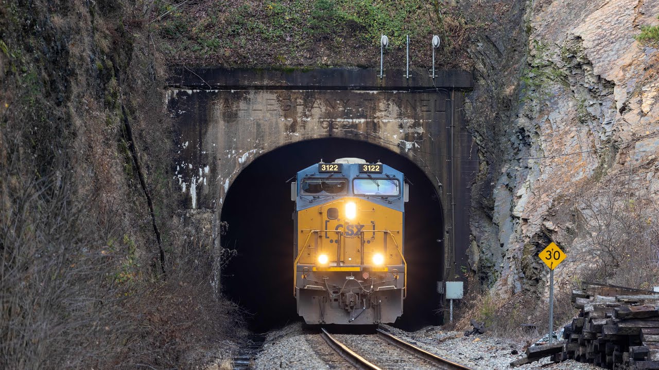 C89510 at Alleghany Tunnel and Moss Run on Ex. C&O Mainline 11/12/2022 ...