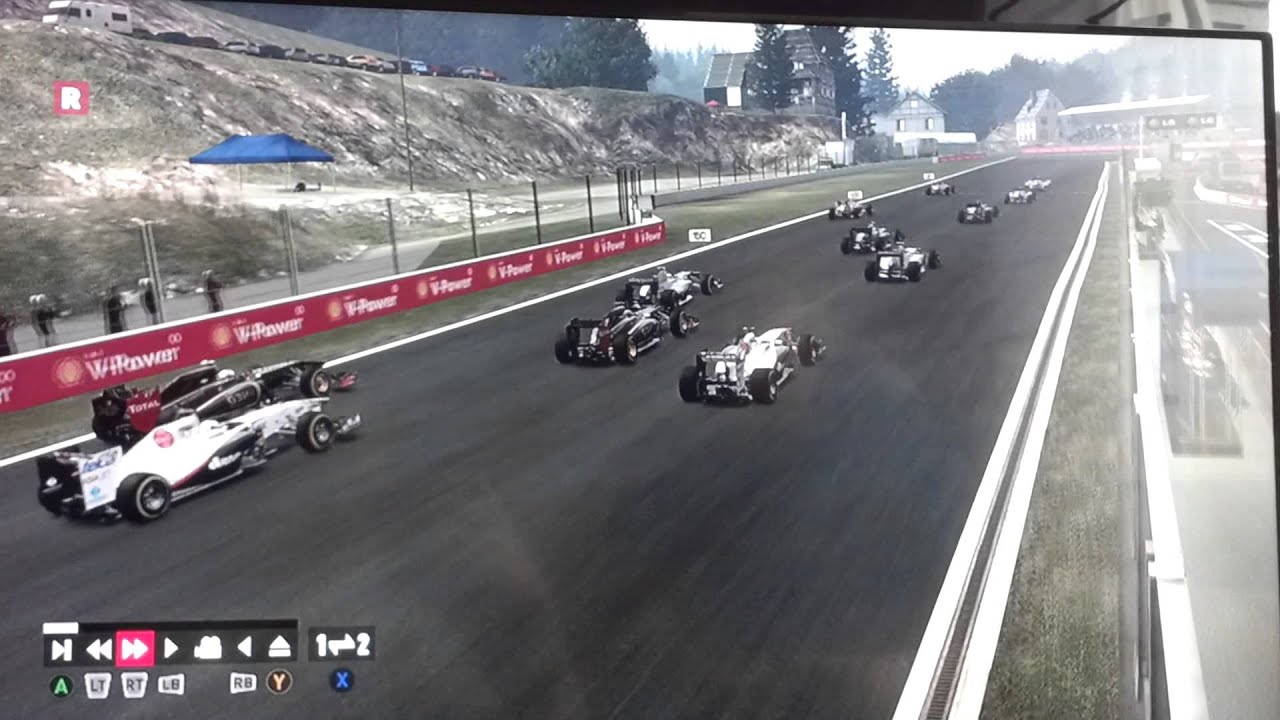 Crash Spa F1 2011 - YouTube