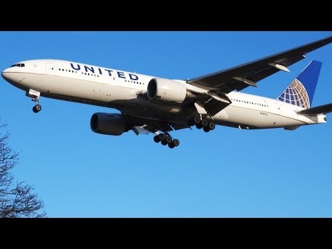 United Airlines Boeing 777-222 N780UA Morning Landing Runway 27L London Heathrow Airport [1080p HD]