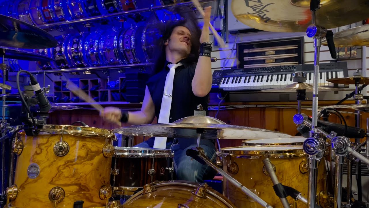 Jordan Cannata - Siberian Sleigh Ride #TSOPlayAlong2020 - YouTube