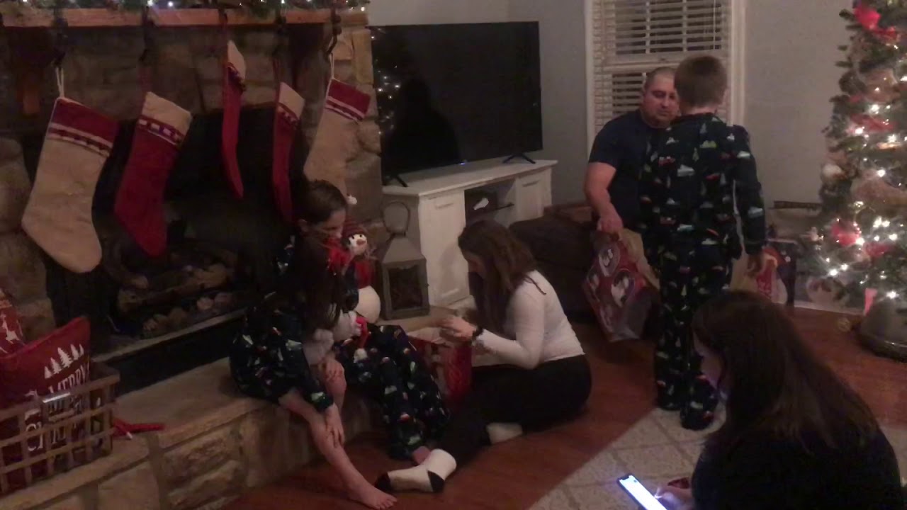 Darnell Ellis Romans Christmas Eve 2019 part 4 - YouTube