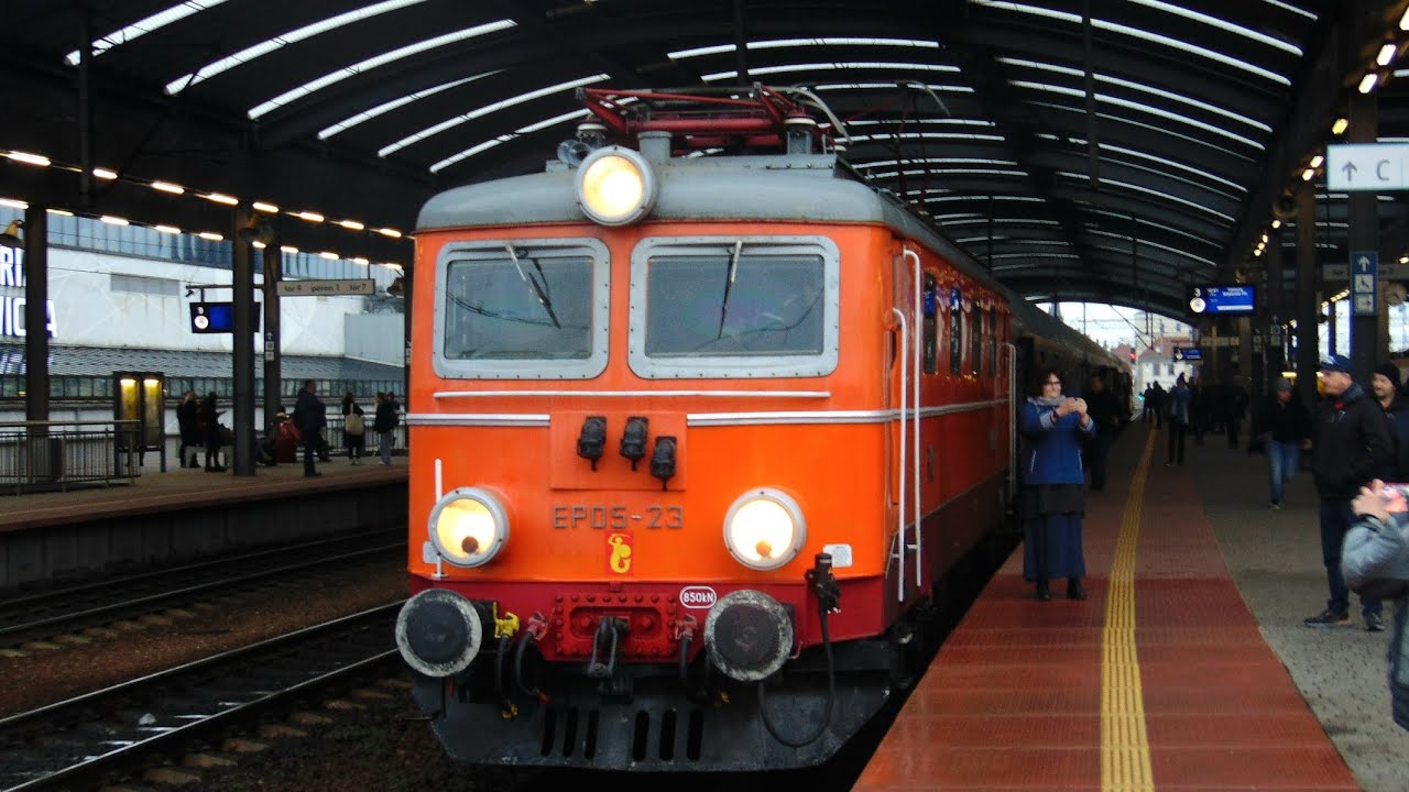 | Skład specjalny | EP05-23 "Czesio" PKP InterCity/TurKol (RARYTAS ...