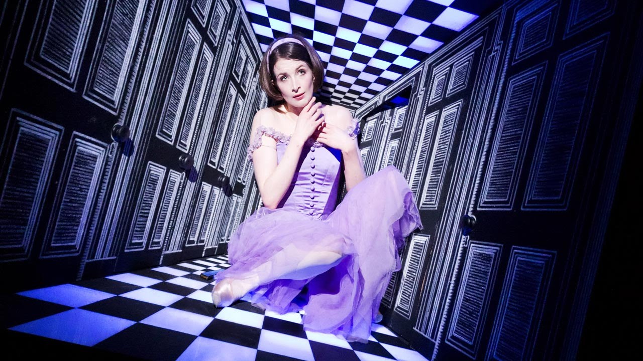 Royal Ballet: Alice's Adventures in Wonderland (2014-15 Season) - YouTube