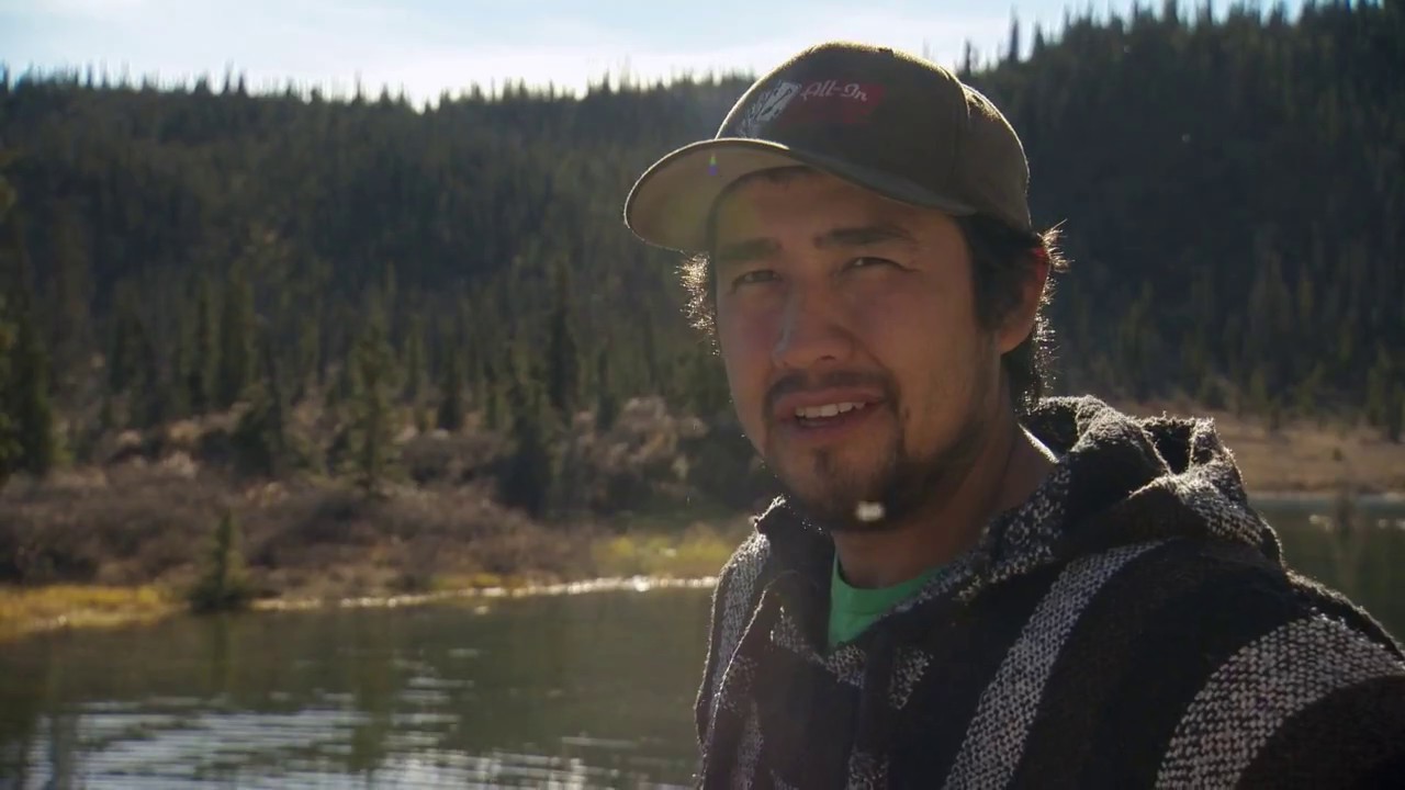 Yukon Gold - Ed Feeds His Family - YouTube