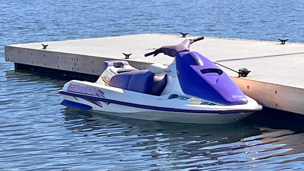 Lake Perris 97 Seadoo GTS Classic Jet Ski 720 motor test run - YouTube