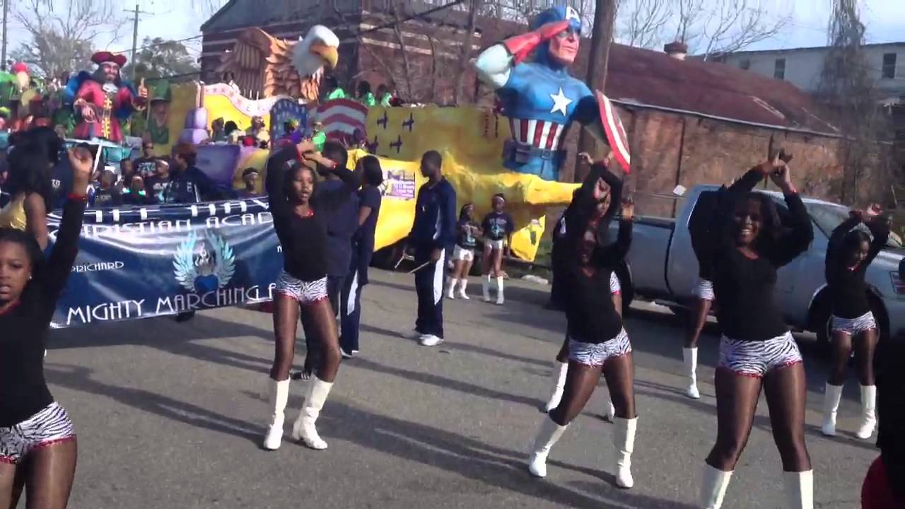 Prancing Elite Divas (before parade) - YouTube