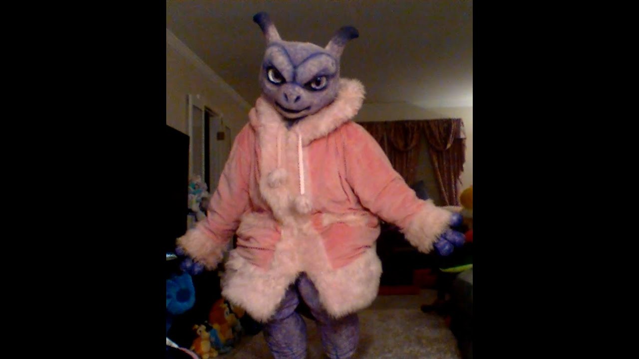 Mewtwo pink winter coat full suit video - YouTube