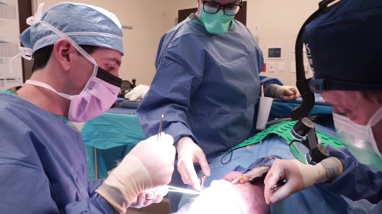Day in a Life of Plastic Surgery with Dr. Rod Rohrich Vlog 9 - YouTube