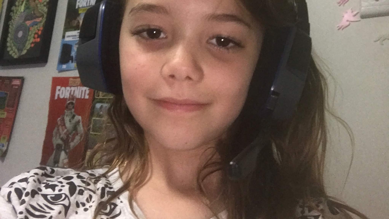 Fortnite w/ Abby Duos - YouTube