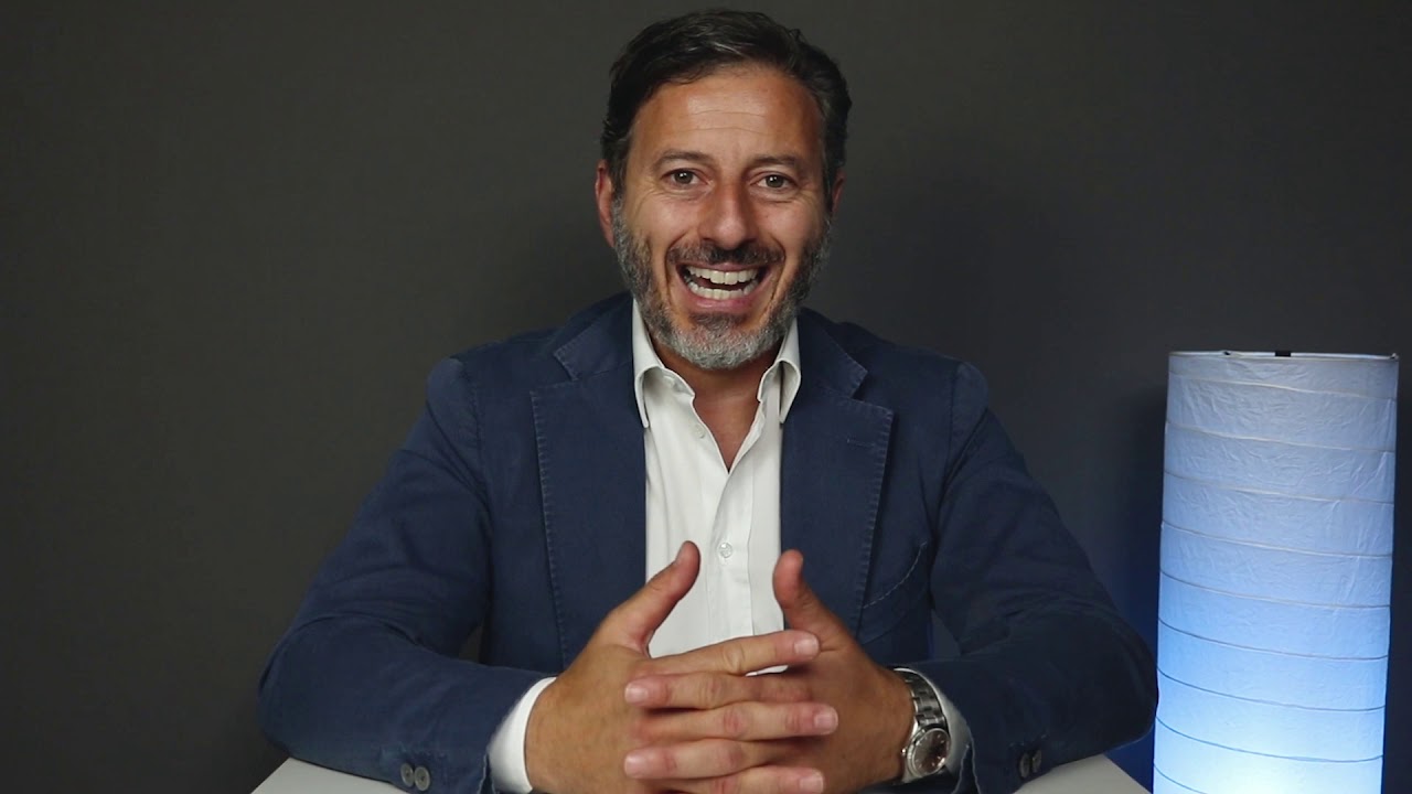 Chi Sono? | Andrea Rivelli Consulente Finanziario - YouTube