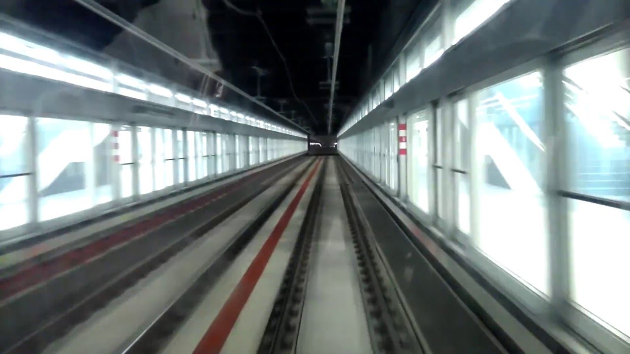 New metro L9 Sud Barcelona - YouTube