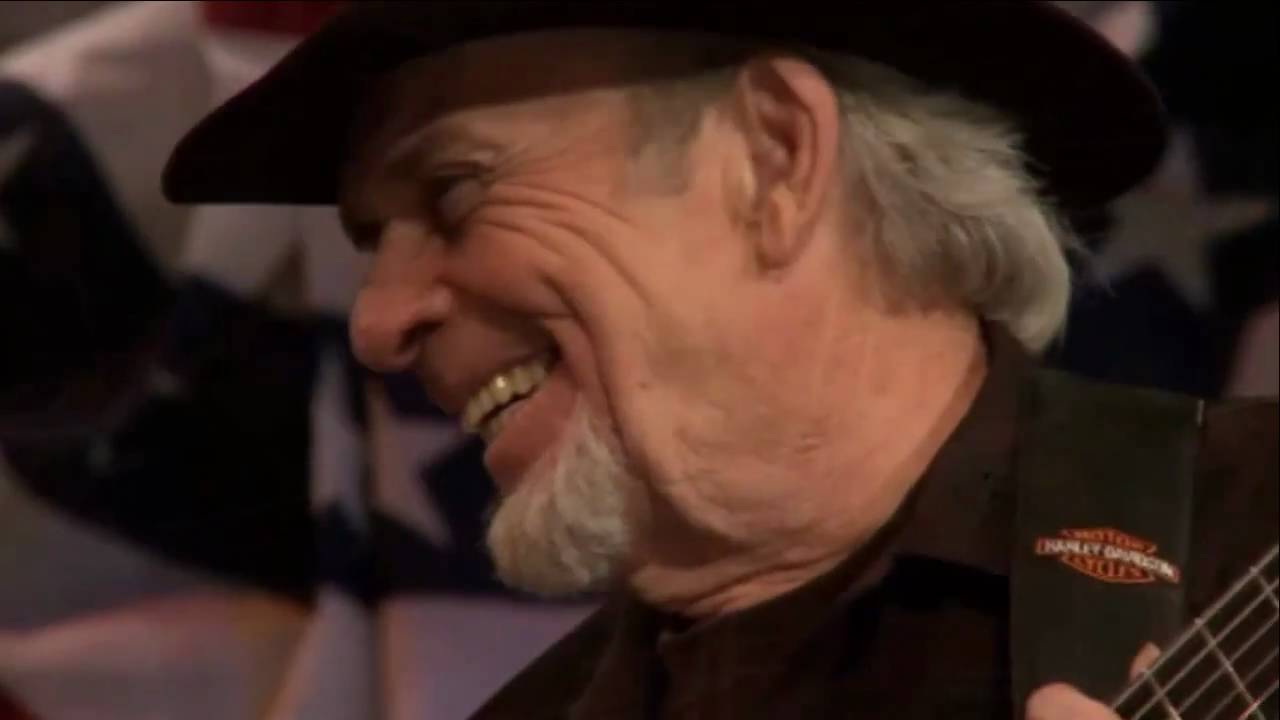 Sing Me Back Home.Merle Haggard - YouTube