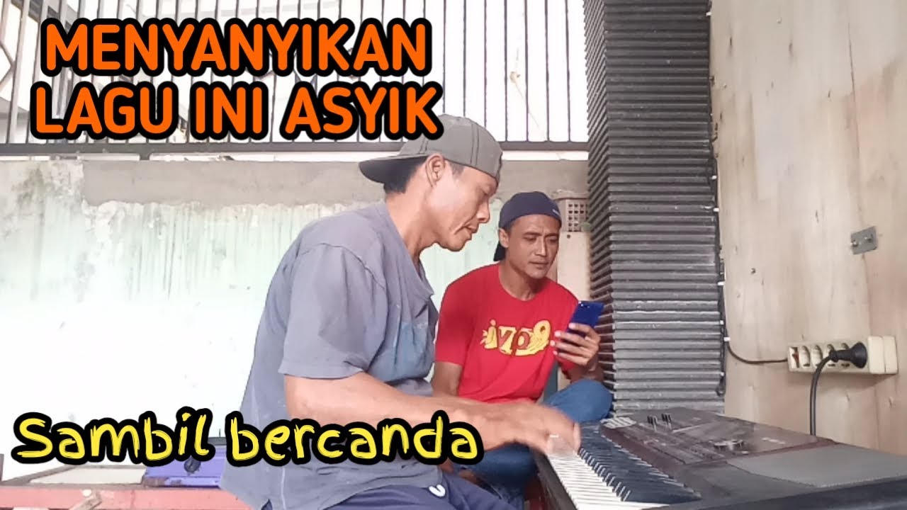 Menyanyikan lagu ini asyik ||sambil bercanda||~Angga Saxena - YouTube
