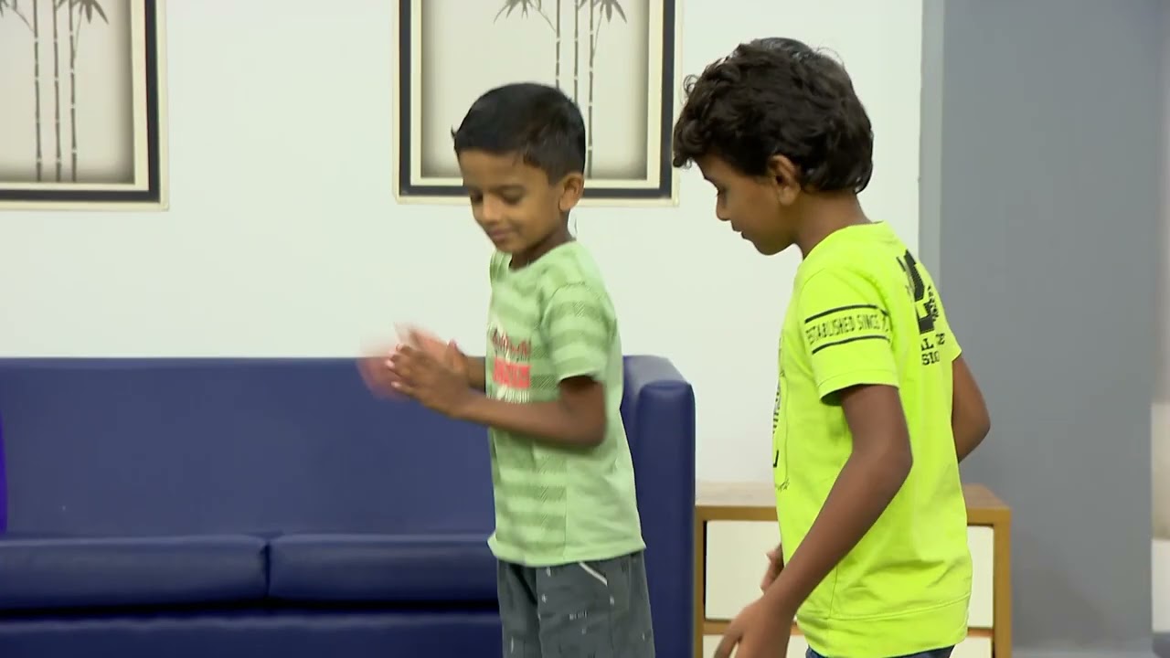 Transforming Robo Police Car (Code:11023) - YouTube