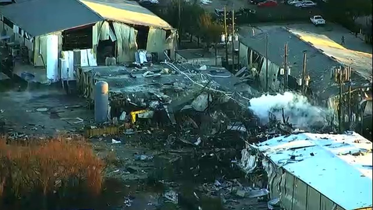 WATCH LIVE: Massive, deadly explosion rocked NW Houston - YouTube